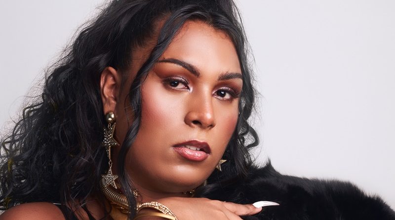 Danny Bond abre o "Festival Bem Bolado" - Soda Pop